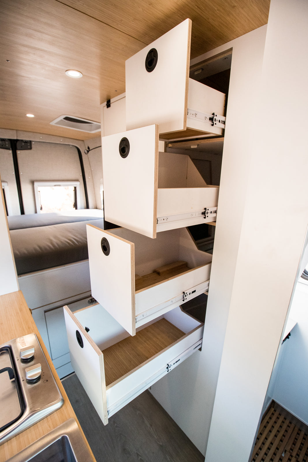 2020 4x4 Mercedes Sprinter - World Traveling Expedition Vehicle – Campovans